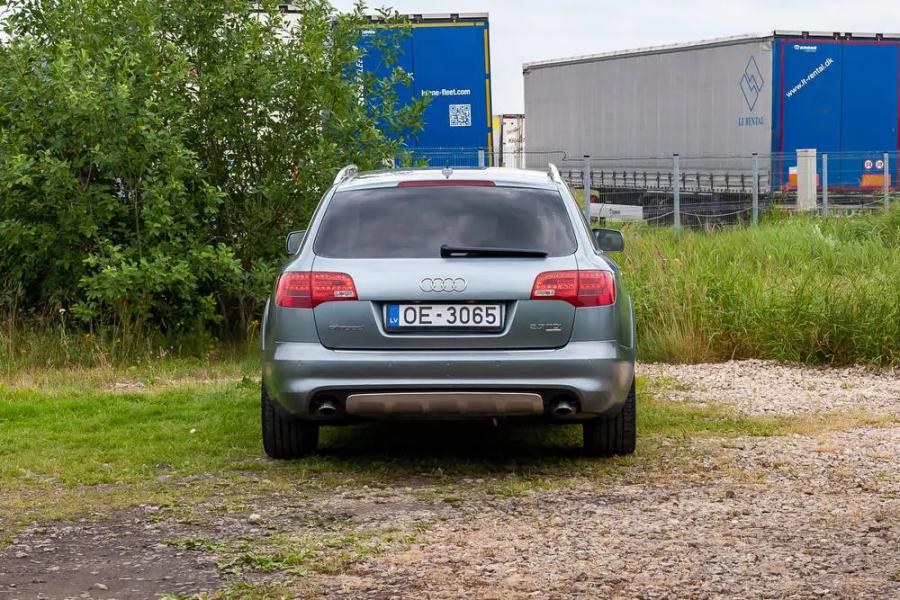 Grey Audi Allroad 2007 in Riga, with an engine capacity of 2.70 L and mileage of 387 thousand km for 5495 €, photo 7 on AUTOMOTO.COM.LV
