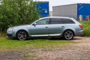 Grey Audi Allroad 2007 in Riga, with an engine capacity of 2.70 L and mileage of 387 thousand km for 5495 €, photo 9 on AUTOMOTO.COM.LV