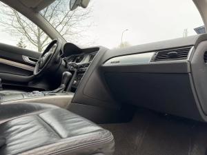Pelēks Audi Allroad 2008 Rīga, ar dzinēja tilpumu 3.00 L un nobraukumu 392 tūkst. km par 4290 €, foto 13 vietnē AUTOMOTO.COM.LV