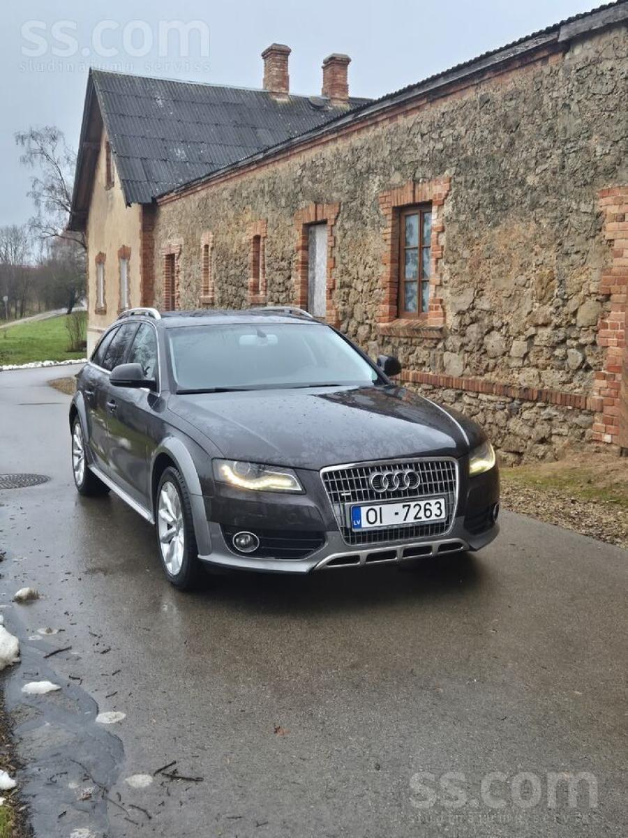 Grey Audi Allroad 2009 in Bauska, with an engine capacity of 3.00 L and mileage of 357 thousand km for 7700 €, photo 3 on AUTOMOTO.COM.LV