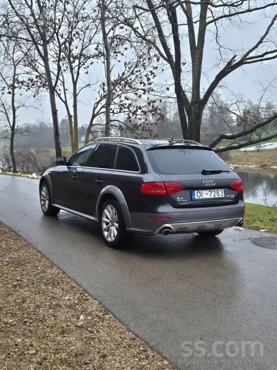 Grey Audi Allroad 2009 in Bauska, with an engine capacity of 3.00 L and mileage of 357 thousand km for 7700 €, photo 6 on AUTOMOTO.COM.LV
