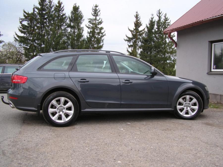 Pelēks Audi Allroad 2010 Rīga, ar dzinēja tilpumu 3.00 L un nobraukumu 289 tūkst. km par 8850 €, foto 4 vietnē AUTOMOTO.COM.LV