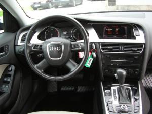 Pelēks Audi Allroad 2010 Rīga, ar dzinēja tilpumu 3.00 L un nobraukumu 289 tūkst. km par 8850 €, foto 15 vietnē AUTOMOTO.COM.LV