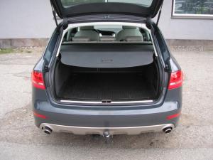 Pelēks Audi Allroad 2010 Rīga, ar dzinēja tilpumu 3.00 L un nobraukumu 289 tūkst. km par 8850 €, foto 22 vietnē AUTOMOTO.COM.LV