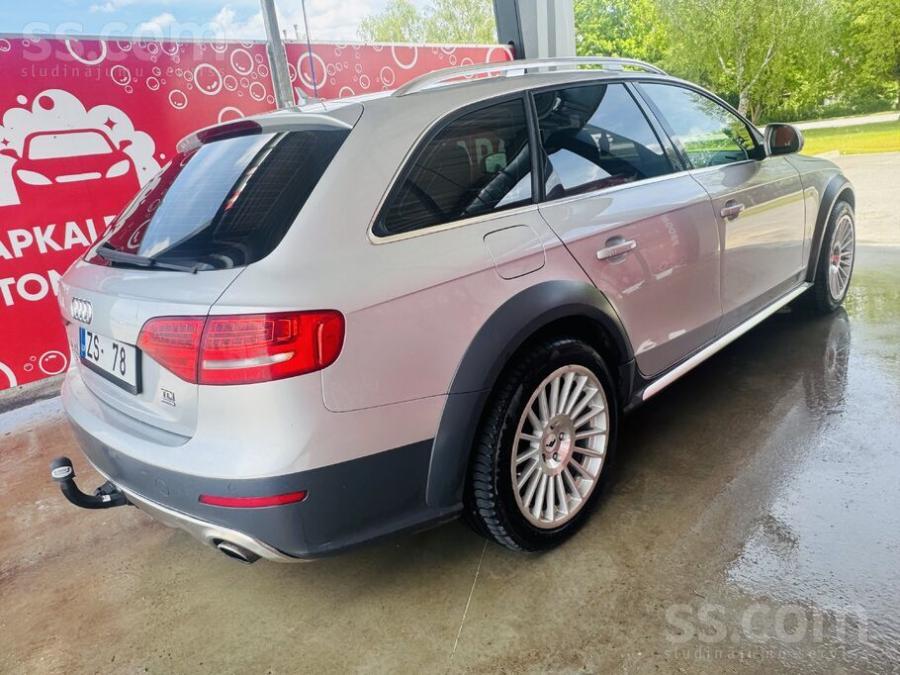 Grey Audi Allroad 2011 in Riga, with an engine capacity of 3.00 L and mileage of 258 thousand km for 7500 €, photo 4 on AUTOMOTO.COM.LV