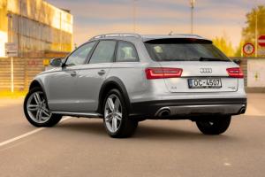 Pelēks Audi Allroad 2012 Rīga, ar dzinēja tilpumu 3.00 L un nobraukumu 245 tūkst. km par 13500 €, foto 5 vietnē AUTOMOTO.COM.LV