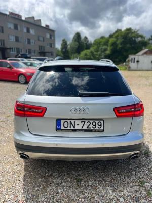 Grey Audi Allroad 2012 in Kuldiga, with an engine capacity of 3.00 L and mileage of 341 thousand km for 10590 €, photo 8 on AUTOMOTO.COM.LV