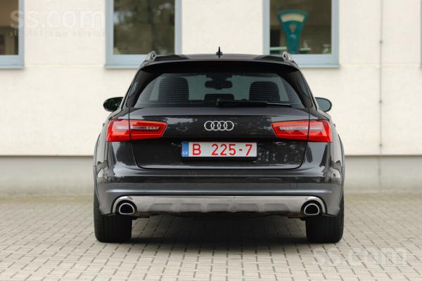 Grey Audi Allroad 2012 in Jelgava, with an engine capacity of 3.00 L and mileage of 261 thousand km for 11790 €, photo 6 on AUTOMOTO.COM.LV