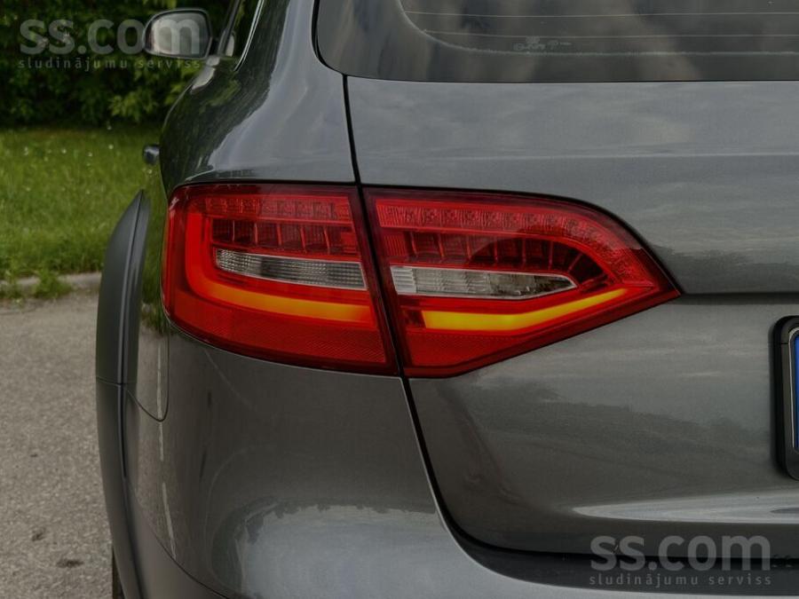 Grey Audi Allroad 2013 in Riga, with an engine capacity of 2.00 L and mileage of 355 thousand km for 9299 €, photo 7 on AUTOMOTO.COM.LV