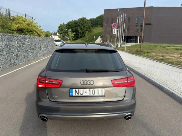 Grey Audi Allroad 2013 in Rezekne, with an engine capacity of 3.00 L and mileage of 234 thousand km for 14500 €, photo 6 on AUTOMOTO.COM.LV