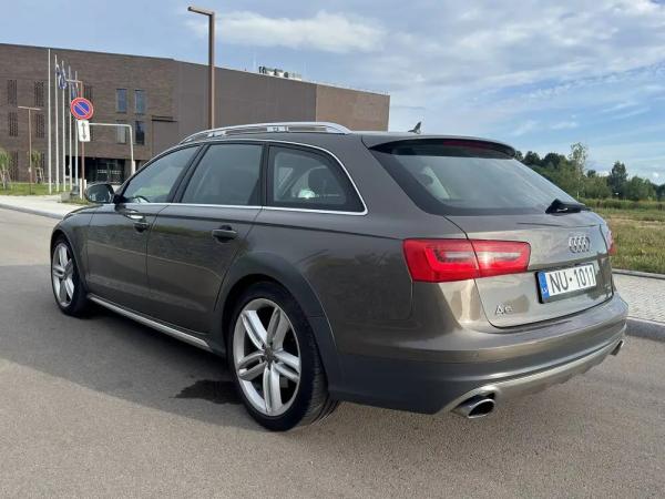 Grey Audi Allroad 2013 in Rezekne, with an engine capacity of 3.00 L and mileage of 234 thousand km for 14500 €, photo 7 on AUTOMOTO.COM.LV