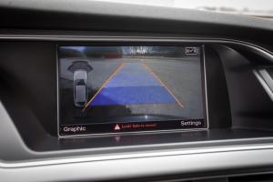 Grey Audi Allroad 2015 in Riga, with an engine capacity of 2.00 L and mileage of 239 thousand km for 14900 €, photo 15 on AUTOMOTO.COM.LV