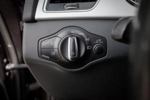 Grey Audi Allroad 2015 in Riga, with an engine capacity of 2.00 L and mileage of 239 thousand km for 14900 €, photo 16 on AUTOMOTO.COM.LV