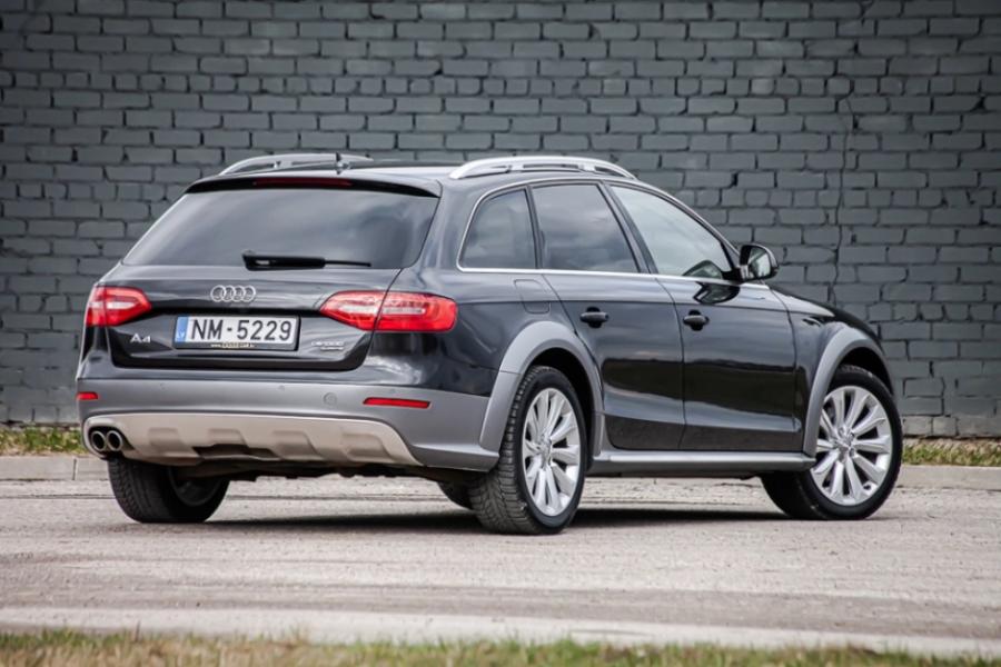 Grey Audi Allroad 2015 in Riga, with an engine capacity of 2.00 L and mileage of 239 thousand km for 14900 €, photo 21 on AUTOMOTO.COM.LV