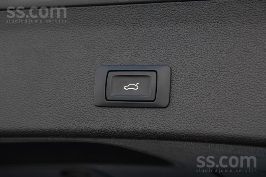 Grey Audi Allroad 2015 in Riga, with an engine capacity of 3.00 L and mileage of 209 thousand km for 12490 €, photo 18 on AUTOMOTO.COM.LV