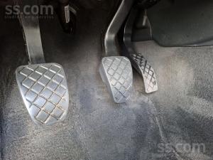 Pelēks Audi Allroad 2015 Rīga, ar dzinēja tilpumu 2.00 L un nobraukumu 302 tūkst. km par 11700 €, foto 24 vietnē AUTOMOTO.COM.LV