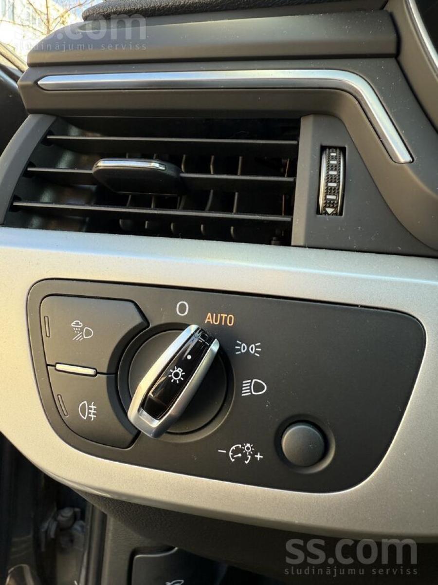 Pelēks Audi Allroad 2017 Jelgava, ar dzinēja tilpumu 2.00 L un nobraukumu 215 tūkst. km par 14995 €, foto 21 vietnē AUTOMOTO.COM.LV
