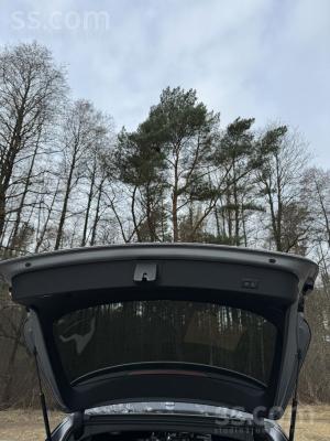 Pelēks Audi Allroad 2018 Jūrmala, ar dzinēja tilpumu 3.00 L un nobraukumu 294 tūkst. km par 16600 €, foto 16 vietnē AUTOMOTO.COM.LV