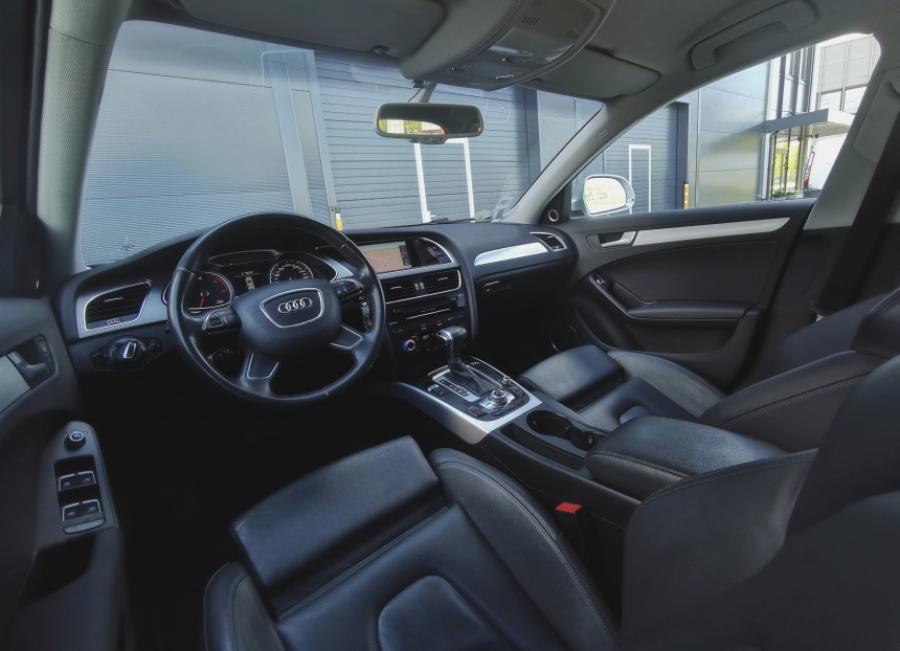 Audi Allroad 2012 in Riga, with an engine capacity of 3.00 L and mileage of 235 thousand km for 10990 €, photo 15 on AUTOMOTO.COM.LV