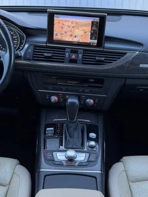 Audi Allroad 2018 Rīga, ar dzinēja tilpumu 3.00 L un nobraukumu 256 tūkst. km par 14000 €, foto 17 vietnē AUTOMOTO.COM.LV