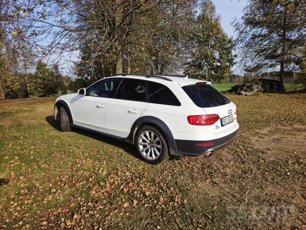 White Audi Allroad 2009 in Riga, with an engine capacity of 2.00 L and mileage of 310 thousand km for 6100 €, photo 2 on AUTOMOTO.COM.LV