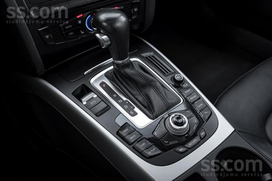 Balts Audi Allroad 2010 Rīga, ar dzinēja tilpumu 2.00 L un nobraukumu 197 tūkst. km par 10950 €, foto 26 vietnē AUTOMOTO.COM.LV