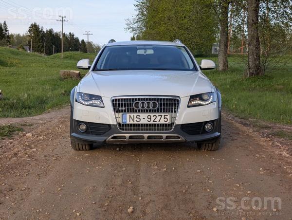 Белый Ауди Олроуд 2011 в Рига, объемом двигателя 3.00 л и пробегом 370 тыс. км за 7500 €, фото 2 на AUTOMOTO.COM.LV