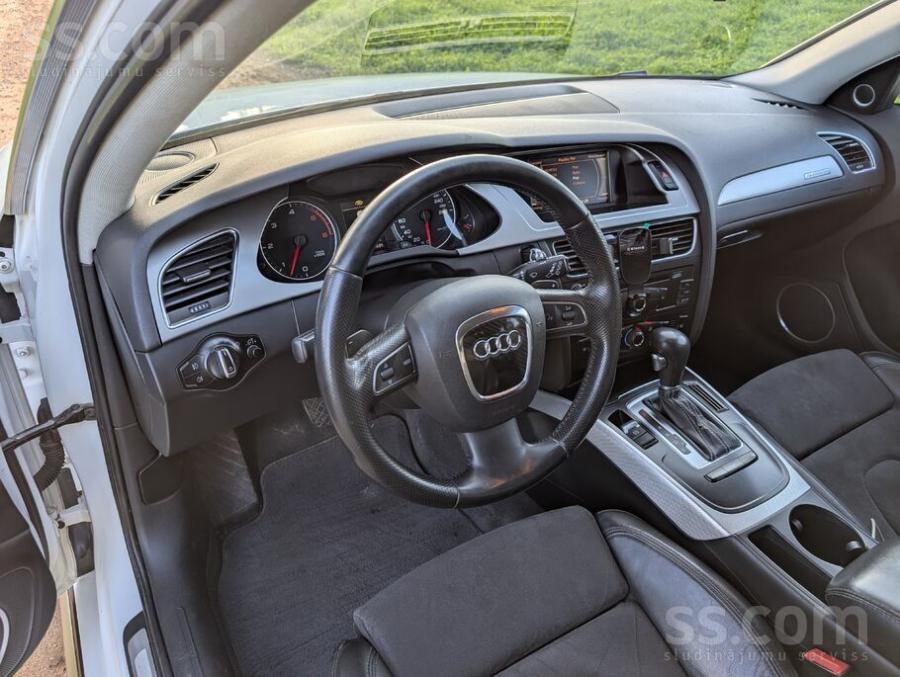 White Audi Allroad 2011 in Riga, with an engine capacity of 3.00 L and mileage of 370 thousand km for 7500 €, photo 9 on AUTOMOTO.COM.LV