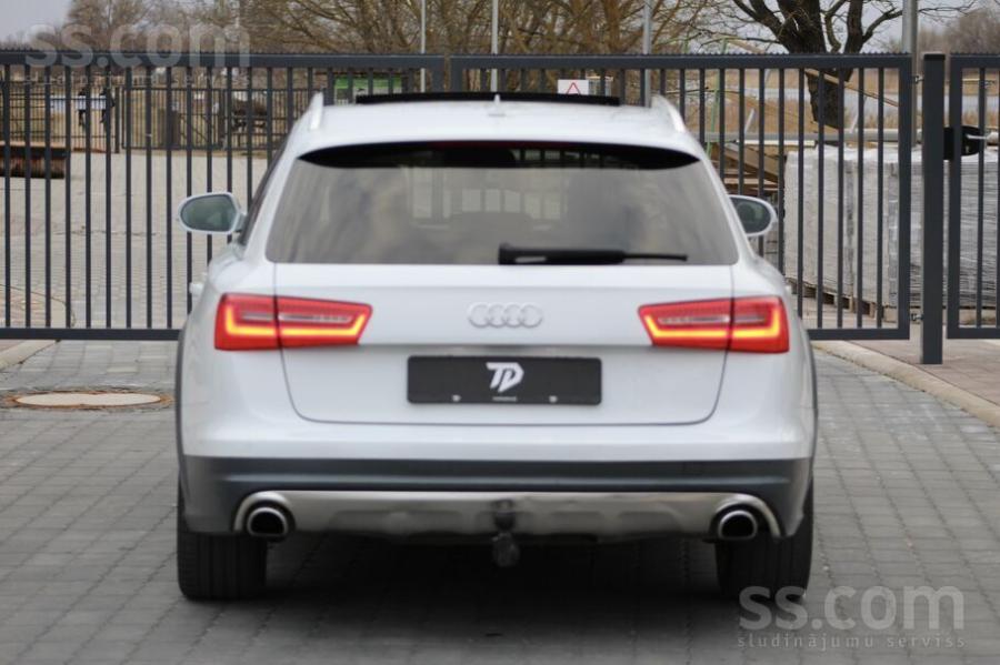 White Audi Allroad 2013 in Jelgava, with an engine capacity of 3.00 L and mileage of 285 thousand km for 12500 €, photo 7 on AUTOMOTO.COM.LV