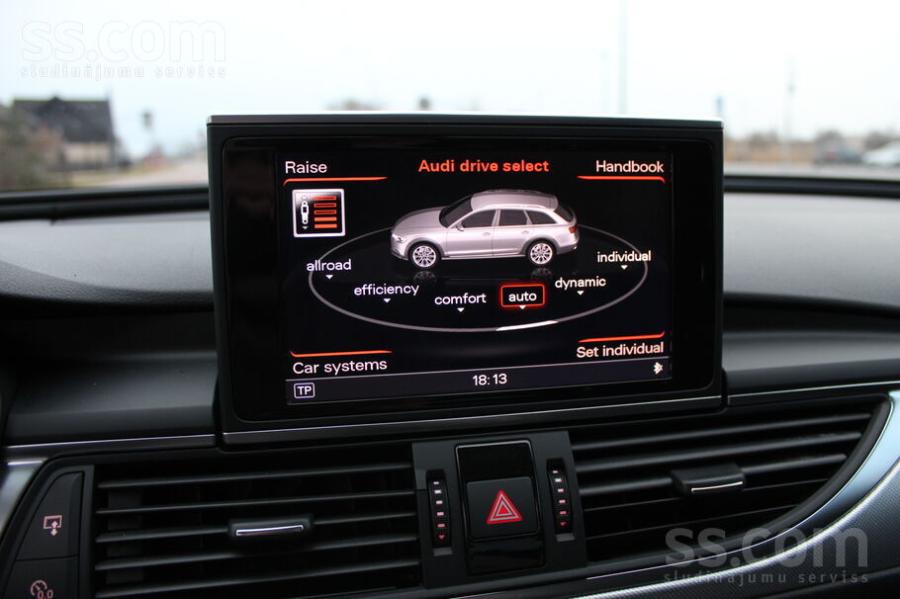 White Audi Allroad 2013 in Jelgava, with an engine capacity of 3.00 L and mileage of 285 thousand km for 12500 €, photo 28 on AUTOMOTO.COM.LV