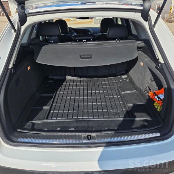 Balts Audi Allroad 2013 Saldus, ar dzinēja tilpumu 2.00 L un nobraukumu 320 tūkst. km par 8150 €, foto 9 vietnē AUTOMOTO.COM.LV