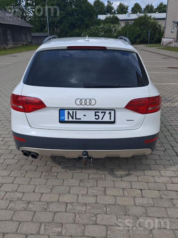 Balts Audi Allroad 2014 Ventspils, ar dzinēja tilpumu 2.00 L un nobraukumu 340 tūkst. km par 8450 €, foto 4 vietnē AUTOMOTO.COM.LV