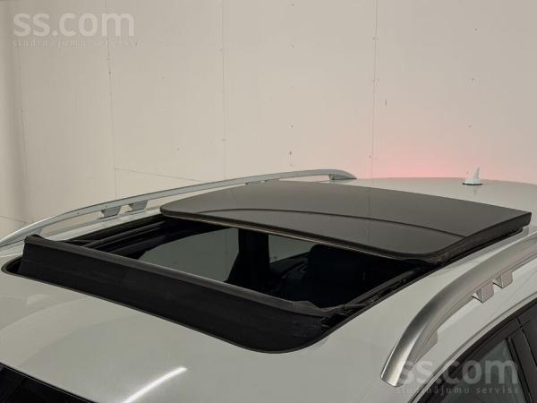 White Audi Allroad 2015 in Jurmala, with an engine capacity of 3.00 L and mileage of 267 thousand km for 16750 €, photo 6 on AUTOMOTO.COM.LV