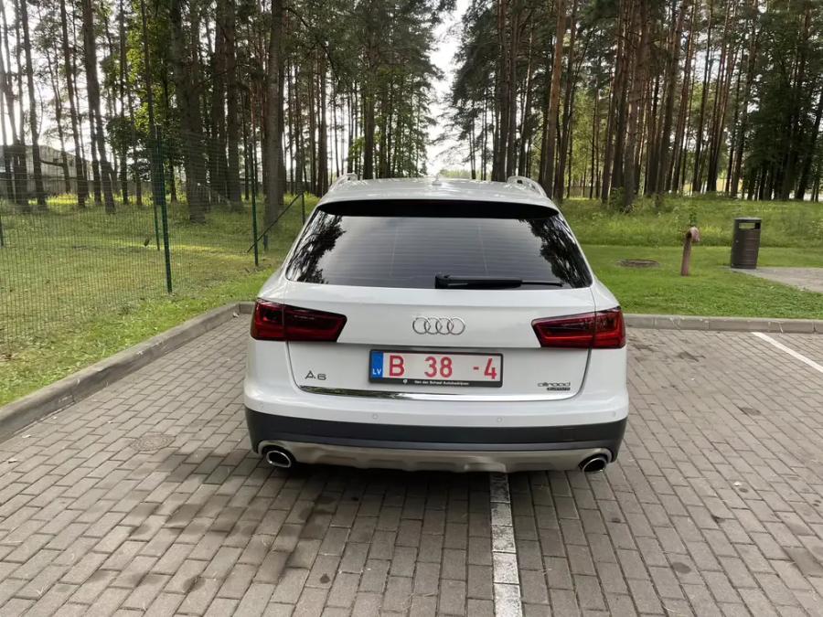 White Audi Allroad 2016 in Riga, with an engine capacity of 3.00 L and mileage of 235 thousand km for 10000 €, photo 6 on AUTOMOTO.COM.LV