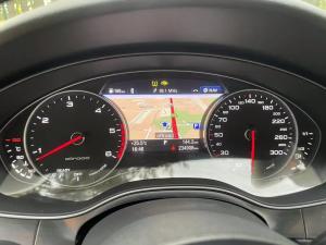 White Audi Allroad 2016 in Riga, with an engine capacity of 3.00 L and mileage of 235 thousand km for 10000 €, photo 18 on AUTOMOTO.COM.LV