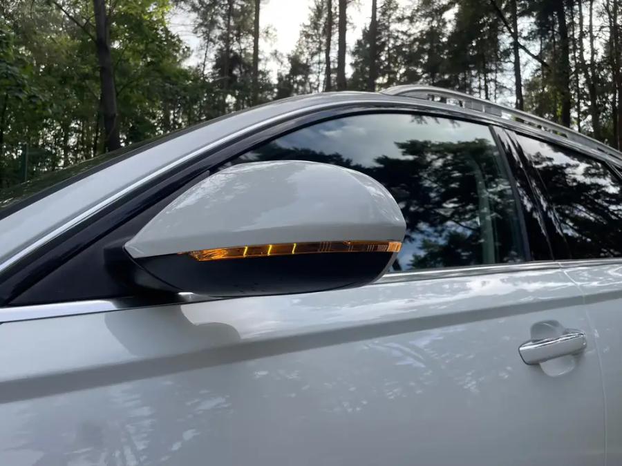 White Audi Allroad 2016 in Riga, with an engine capacity of 3.00 L and mileage of 235 thousand km for 10000 €, photo 24 on AUTOMOTO.COM.LV