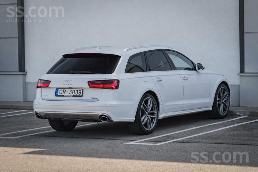 White Audi Allroad 2016 in Riga, with an engine capacity of 3.00 L and mileage of 216 thousand km for 16990 €, photo 5 on AUTOMOTO.COM.LV
