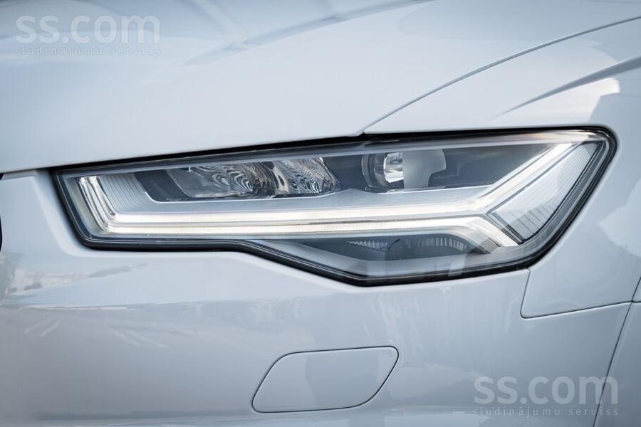 White Audi Allroad 2016 in Riga, with an engine capacity of 3.00 L and mileage of 216 thousand km for 16990 €, photo 8 on AUTOMOTO.COM.LV