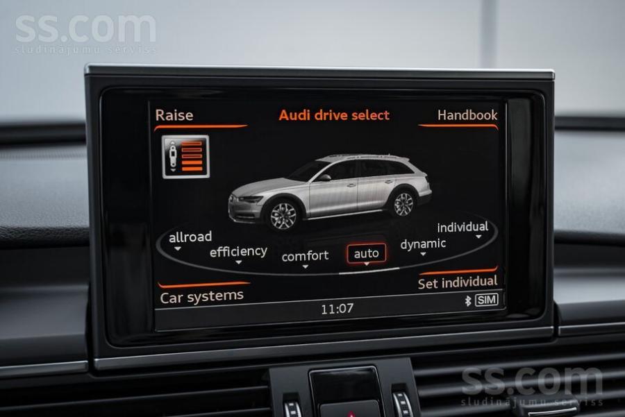 White Audi Allroad 2016 in Riga, with an engine capacity of 3.00 L and mileage of 216 thousand km for 16990 €, photo 24 on AUTOMOTO.COM.LV