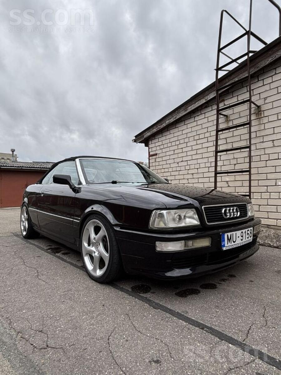 Black Audi Cabriolet 1992 in Riga, with an engine capacity of 2.30 L and mileage of 155 thousand km for 5000 €, photo 1 on AUTOMOTO.COM.LV