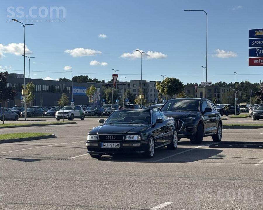 Black Audi Cabriolet 1992 in Riga, with an engine capacity of 2.30 L and mileage of 155 thousand km for 5000 €, photo 7 on AUTOMOTO.COM.LV