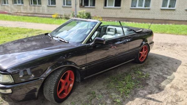 Black Audi Cabriolet 1992 in Bauska, with an engine capacity of 2.30 L and mileage of 270 thousand km for 4000 €, photo 8 on AUTOMOTO.COM.LV