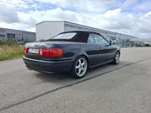 Melns Audi Cabriolet 1996 Klaipėda, ar dzinēja tilpumu 2.60 L un nobraukumu 286 tūkst. km par 3700 €, foto 4 vietnē AUTOMOTO.COM.LV