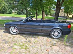 Black Audi Cabriolet 1998 in Riga, with an engine capacity of 2.60 L and mileage of 270 thousand km for 4900 €, photo 9 on AUTOMOTO.COM.LV