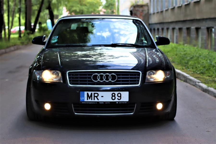 Black Audi Cabriolet 2002 in Riga, with an engine capacity of 2.40 L and mileage of 91 thousand km for 5490 €, photo 10 on AUTOMOTO.COM.LV