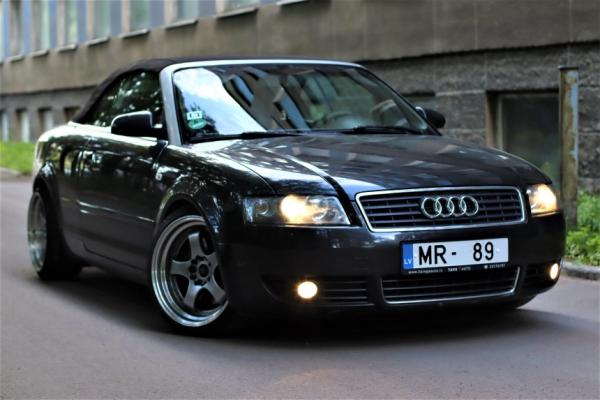 Black Audi Cabriolet 2002 in Riga, with an engine capacity of 2.40 L and mileage of 91 thousand km for 5490 €, photo 10 on AUTOMOTO.COM.LV