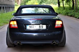 Black Audi Cabriolet 2002 in Riga, with an engine capacity of 2.40 L and mileage of 91 thousand km for 5490 €, photo 13 on AUTOMOTO.COM.LV
