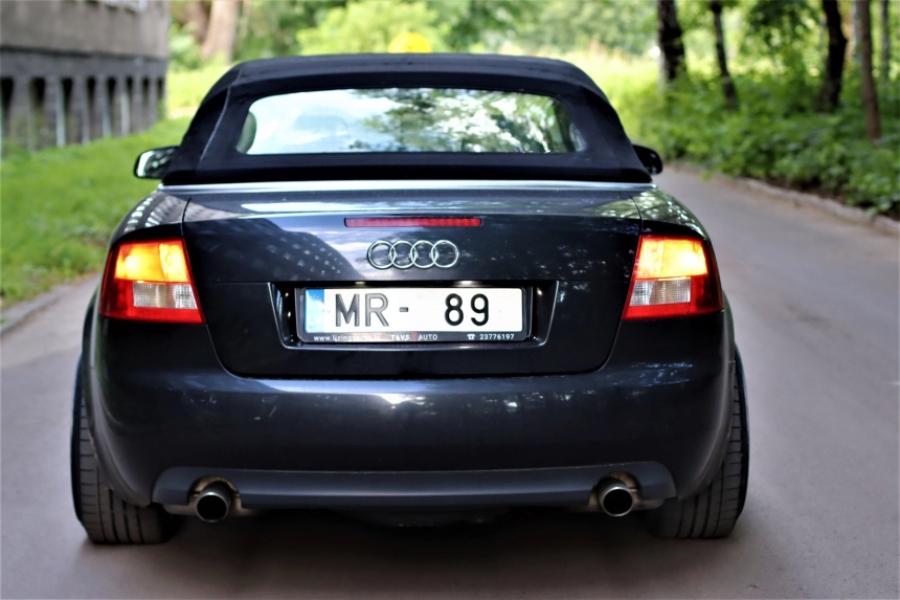 Black Audi Cabriolet 2002 in Riga, with an engine capacity of 2.40 L and mileage of 91 thousand km for 5490 €, photo 13 on AUTOMOTO.COM.LV