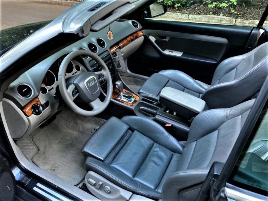 Black Audi Cabriolet 2002 in Riga, with an engine capacity of 2.40 L and mileage of 91 thousand km for 5490 €, photo 15 on AUTOMOTO.COM.LV