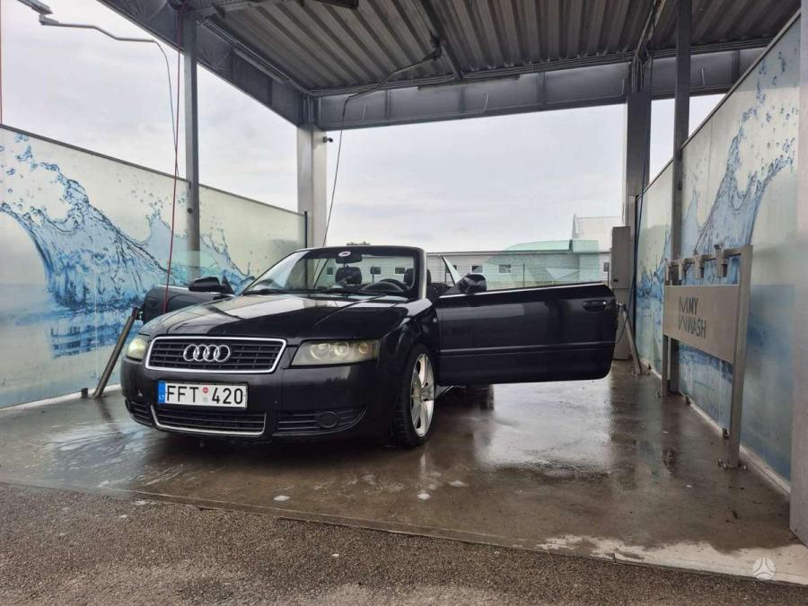 Black Audi Cabriolet 2002 in Prienai, with an engine capacity of 2.50 L and mileage of 418 thousand km for 2000 €, photo 1 on AUTOMOTO.COM.LV